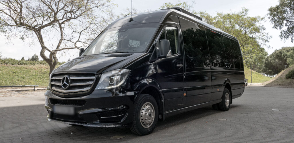Mercedes Minibus – Anthea First Class